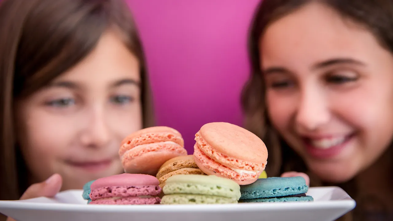 Del Mar Times: Le Macaron French Pastries Opens in One Paseo