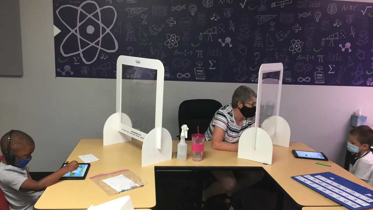 Esther Contreras | Career Educator | 1851 Franchise